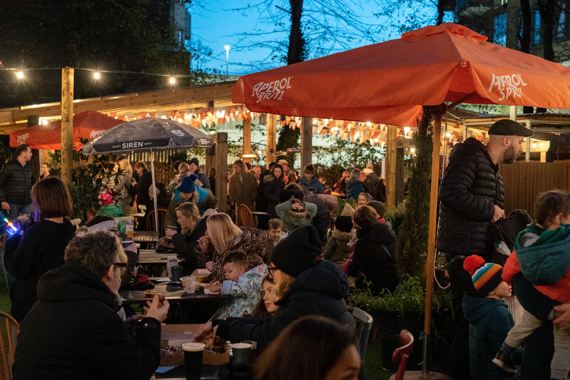 Pub Garden in Ealing | Drayton Court Hotel
